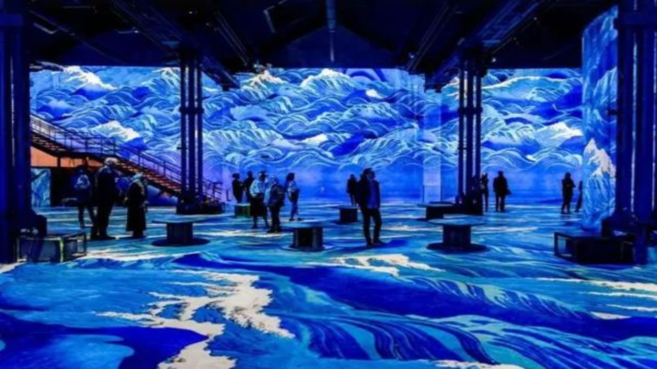 Interactive Wall Art: Touch and Motion‑Sensor Technology - Mayumiotero